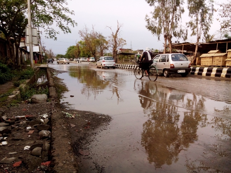 Drainage fails; Imphal floods in few minutes rain - News from Manipur ...