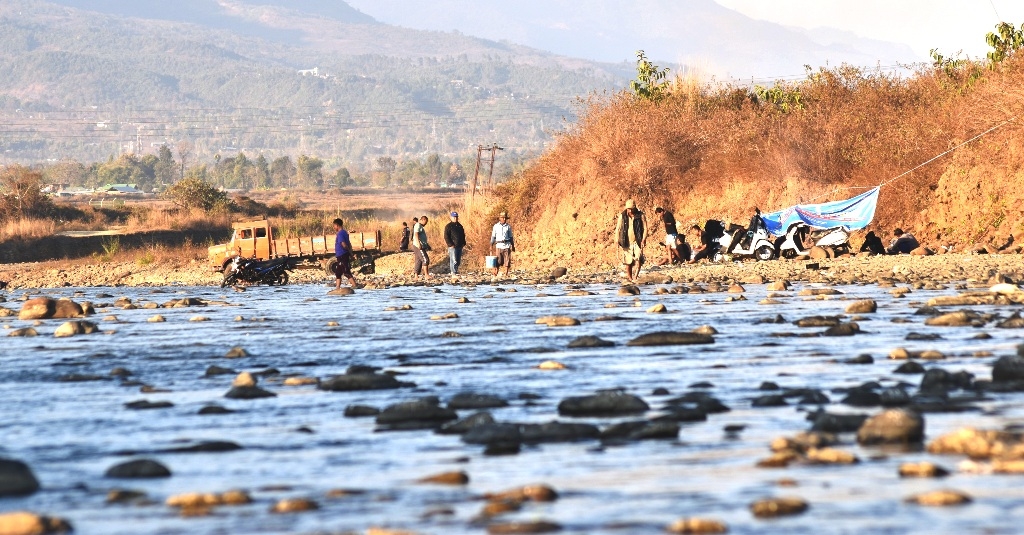 Sekmai River: Rs 100-Rs 500 entry fee for picnickers, Is it worth it ...