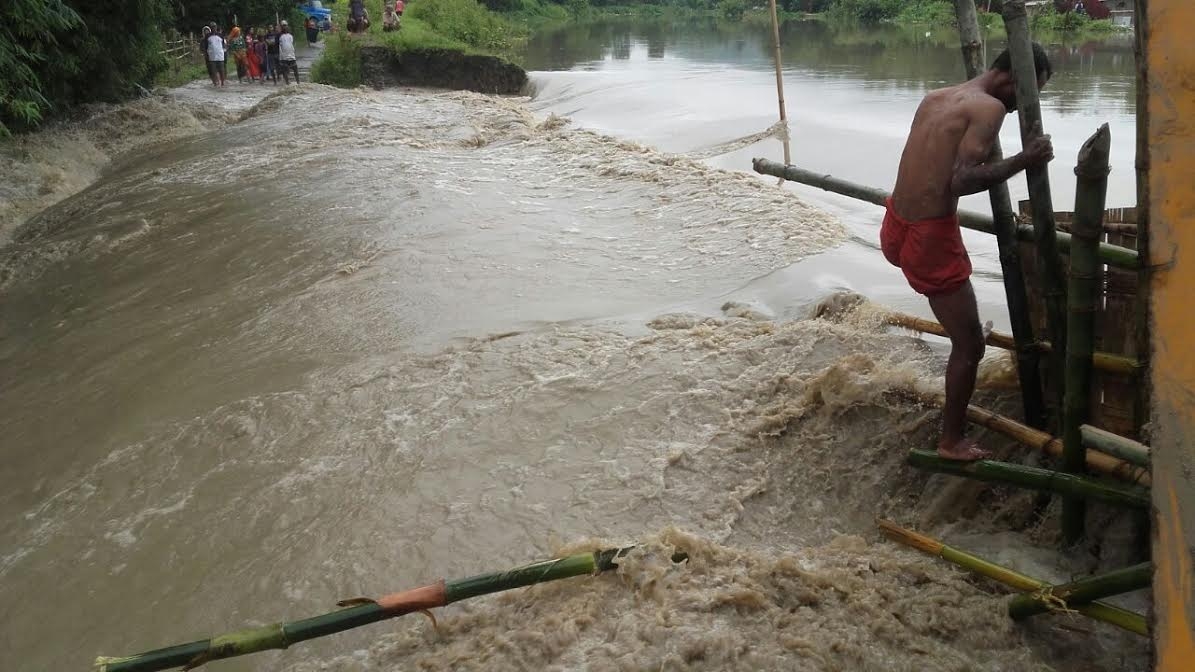Thongju flooded as Iril river bank caves in Imphal, Nambul, Iril and ...