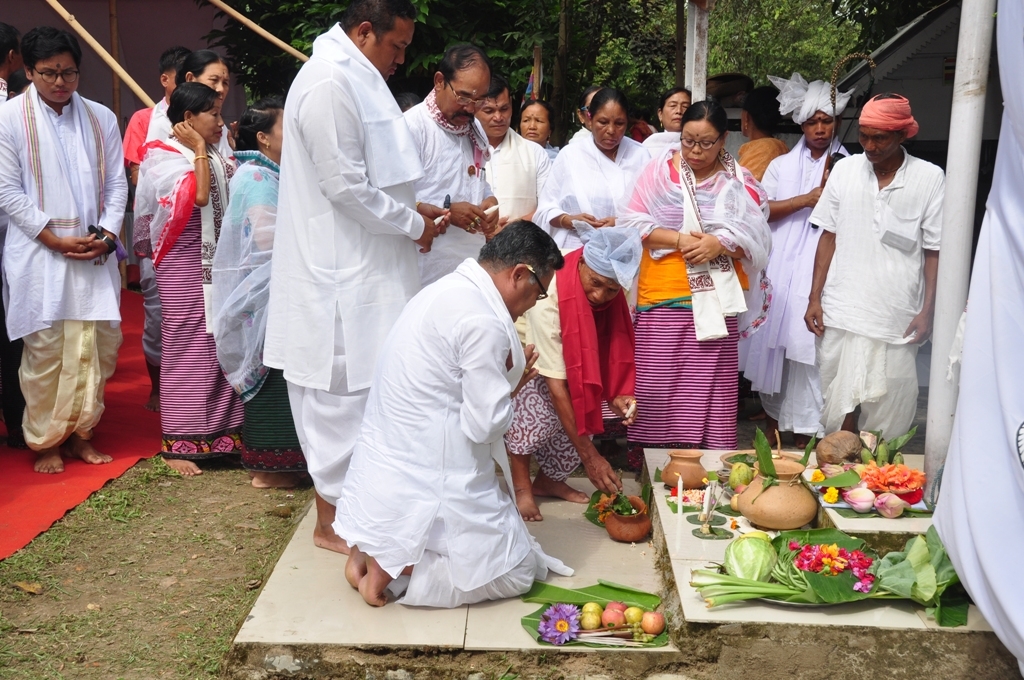Flag of Kangleipak hoisted at Kangla ; 71st Laining Ngak Senba-Numit observed - News from ...
