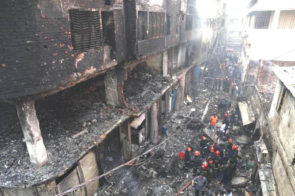 Deadly fire kills 70 in Dhaka, death toll may rise - News from Manipur ...