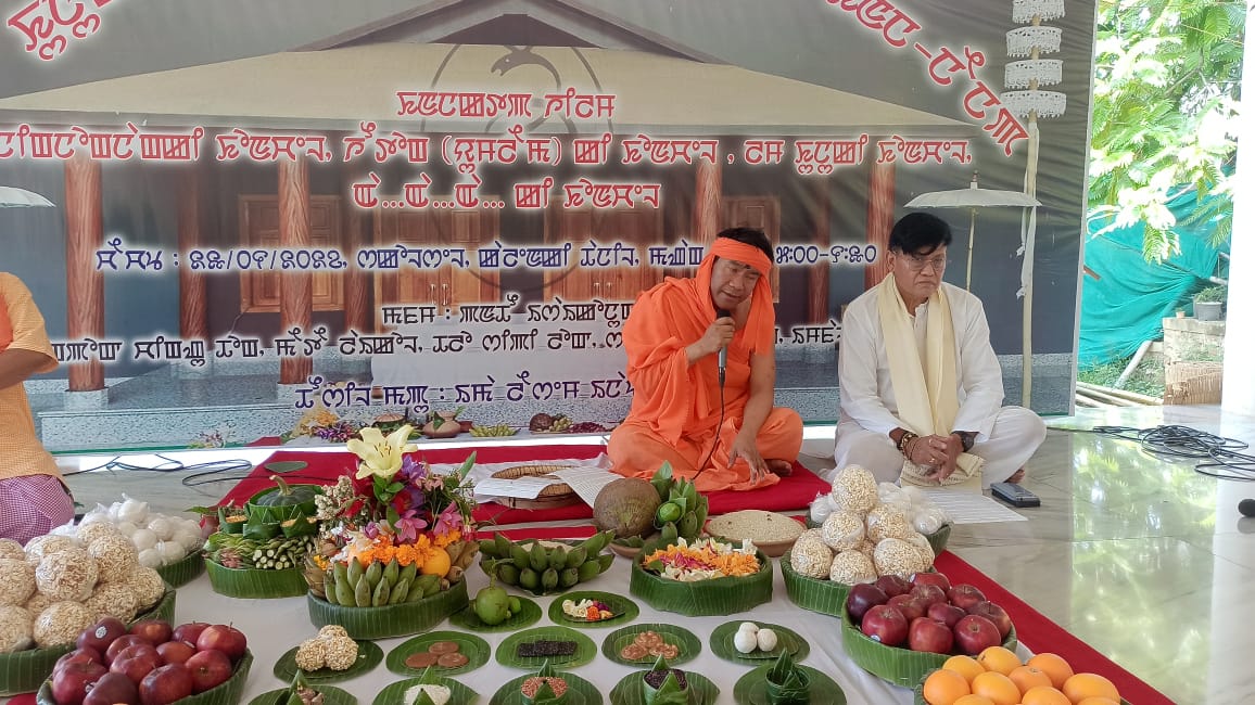 Panthou introduces indigenous chanting tradition to worship deity ...