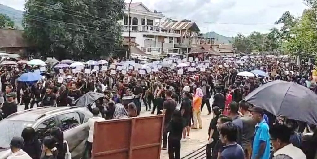 Kuki rallies proceed amidst State Govt warnings, rally at Ukhrul and ...